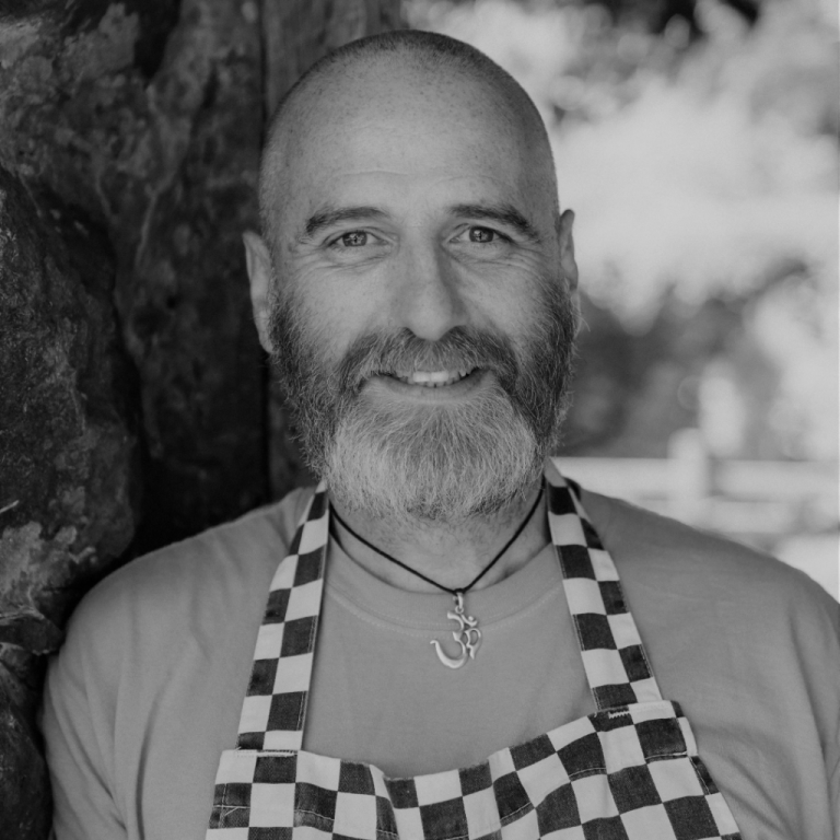 Meet the Team - Canolfan Ysgrifennu Tŷ Newydd Writing Centre